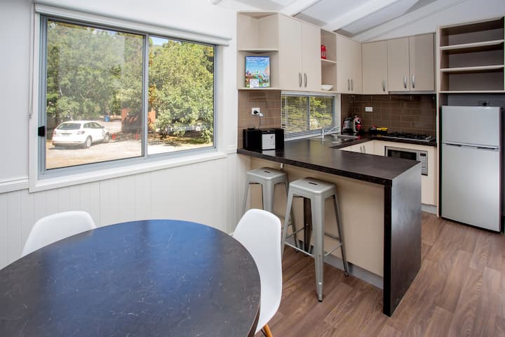 2 Bedroom Family Cabin - Healesville