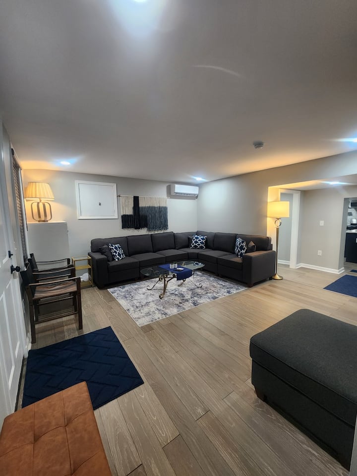 2 Bedroom With Historic Charm In Fells Point - Baltimore
