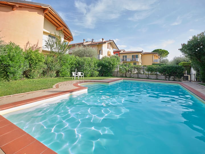 Madonnina Apartment In Lazise - Peschiera del Garda