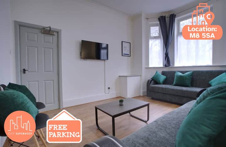 Sleeps 18 Lovely Mcr Home By City Superhost - Manchester