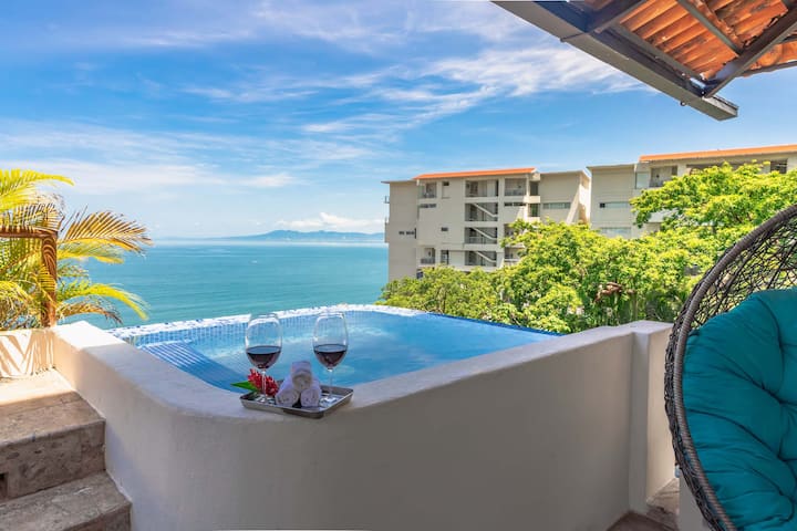 Luxury Oceanview Condo With Heated Pool - Puerto Vallarta