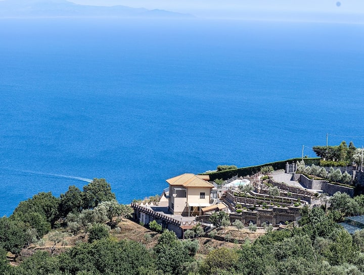 Villa Marcella With Private Pool And Sea Views - Massa Lubrense