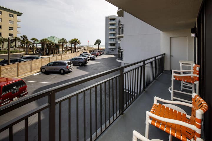 Nautilus 2211 Gulf View 2 Br 2nd Flr, Sleeps 6, Fr - Fort Walton Beach, FL