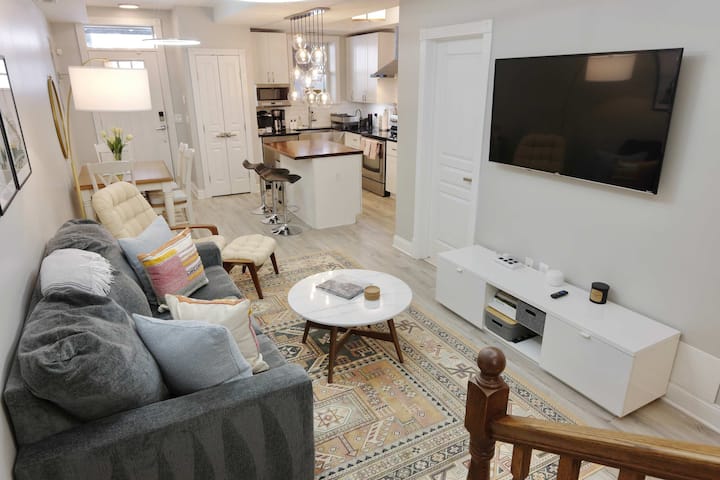 Stellar Stay Near Metro + Parking - Silver Spring, MD