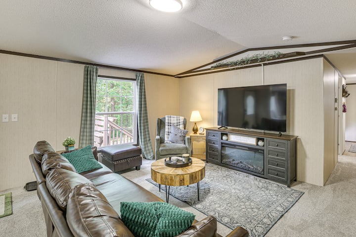 Home W/ Trail Access On 19 Acres In Wright City! - Innsbrook