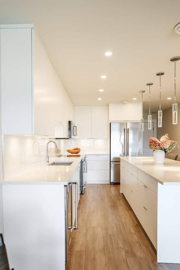 Bright & Cozy Space With Natural Light - Casaloma - Kelowna