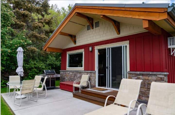 Serene Lakeside With Pool And Views - Casaloma - Kelowna