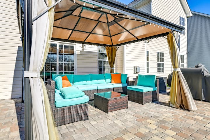 6 Mi To Charlotte Motor Speedway: Home W/ Fire Pit - Concord, NC