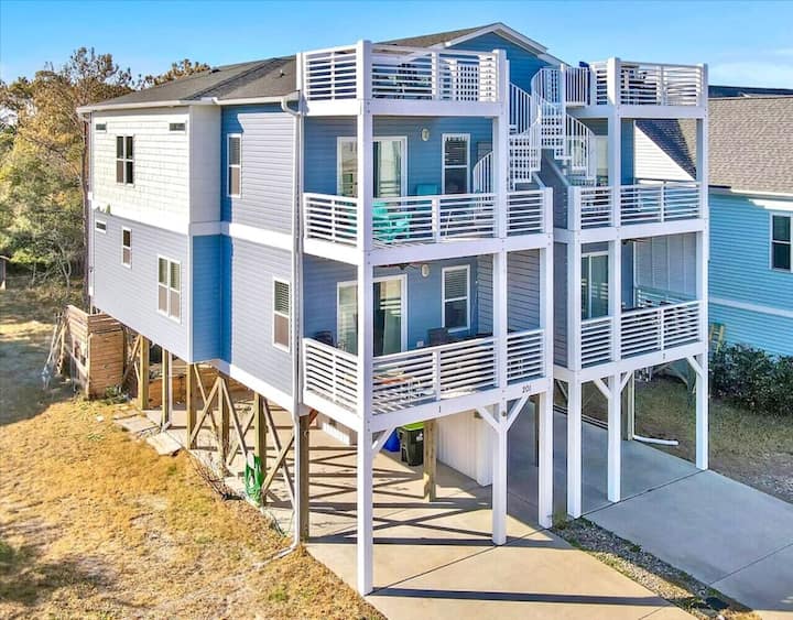 Big Discounts! Steps From Beach And Boardwalk! - Carolina Beach, NC