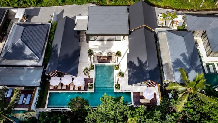 Villa Eden Rock : 5br With Jungle View In Ubud - 烏布