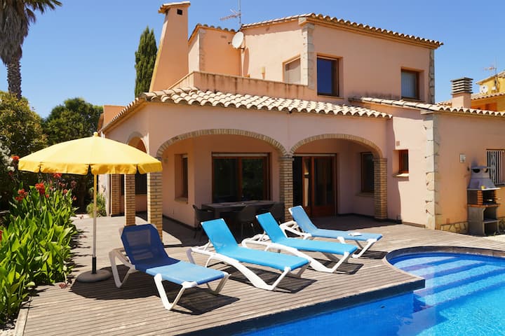 Superbe Villa Près De La Plage De Sant Pere Pescad - Sant Pere Pescador