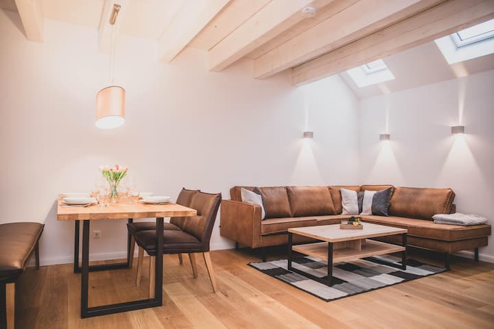 Hof Van Senden 1 Zwaantje - Delfzijl