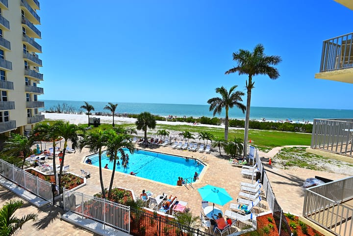 Jd's Beach Oasis At Eb&t 102c - Fort Myers Beach, FL
