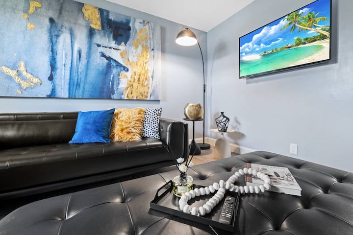 Soak Up The Florida Sun: Stay 3 Nights & Save 15% - プランテーション, FL