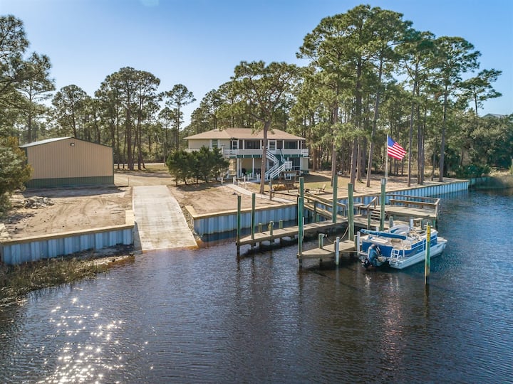 A Beautiful Bayou - 1br/1ba Studio On The River - Carrabelle, FL