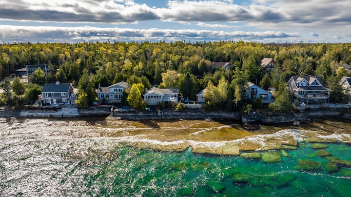 Rustic Waterfront Cottage W/ Hot Tub & - Bruce Peninsula