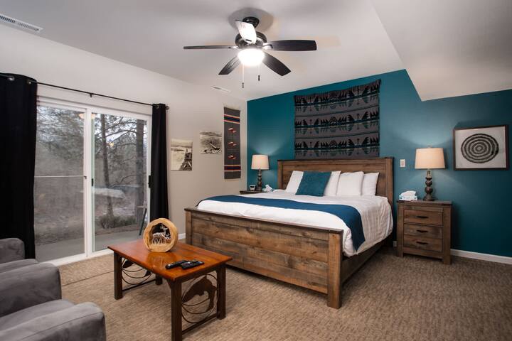 Columbia Suite - River Views - Leavenworth, WA
