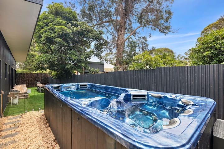 Riverside Escape - Anglesea