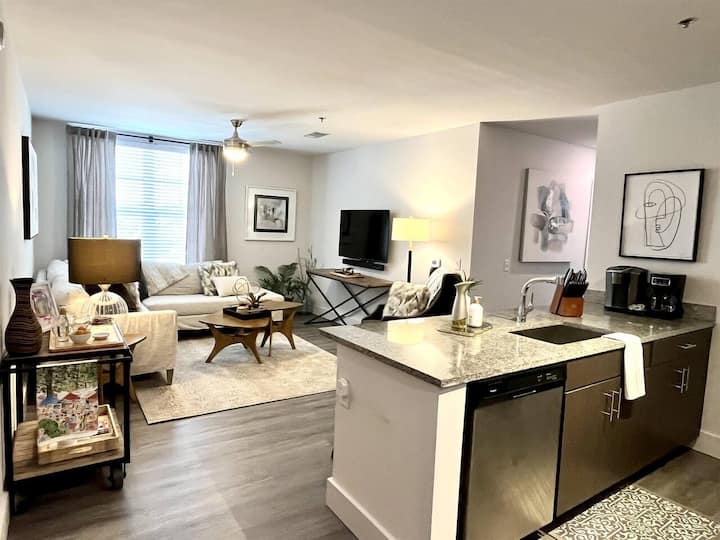 Quick Walk To Campus/the Square & 3 Parking Spots! - Oxford, MS