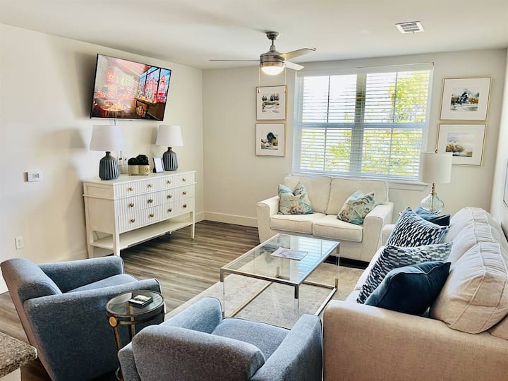 Walk To Campus & The Square With 2 Parking Spaces! - Oxford, MS
