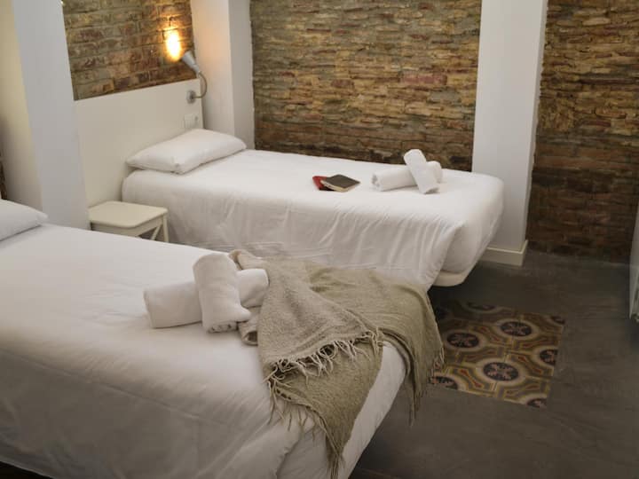 Ei4 Apartamento De 4 Dormitorios - Barselona
