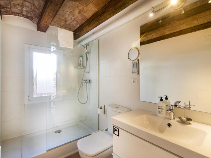 M01 Dup Duplex De 3 Dormitorios Y 2 Baños - Barcelona