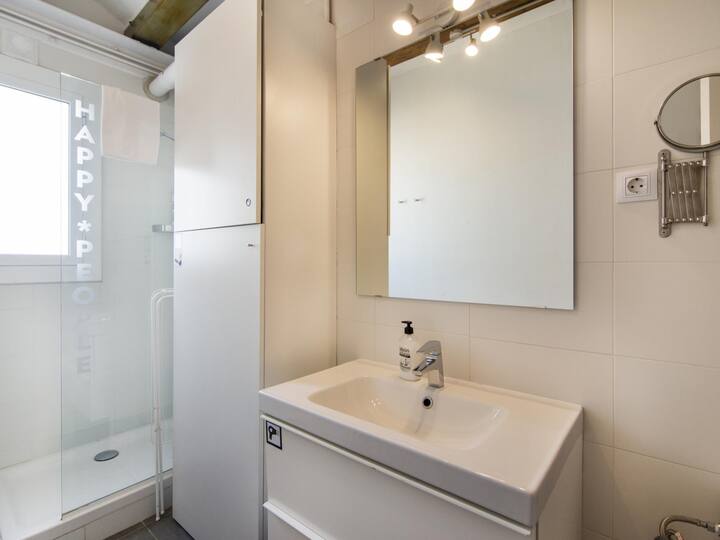 M22 Apartamento De 2 Dormitorios Y Dos Baños - Barcelona