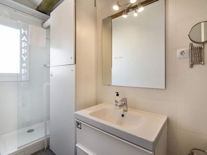 M51 Apartamento De 2 Dormitorios Y Dos Baños - Barcelone