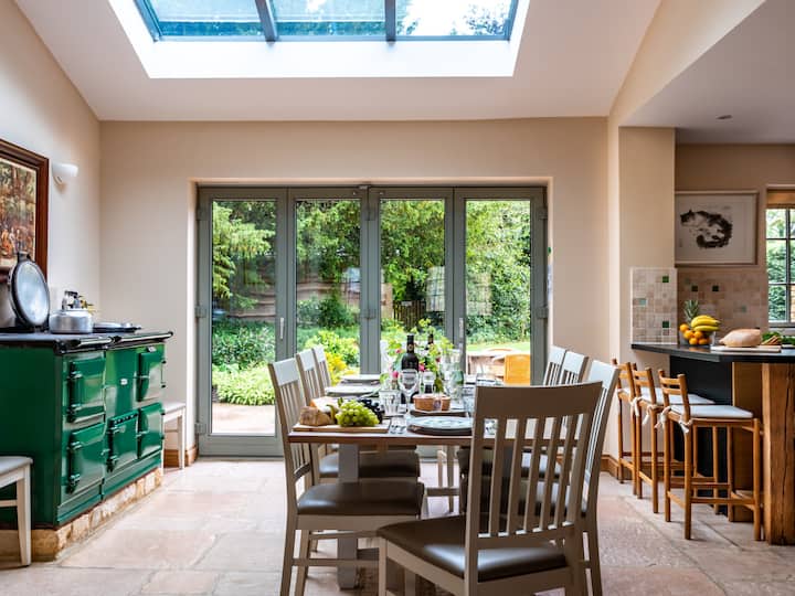 Finest Retreats | Ryeworth Cottage - Chipping Norton