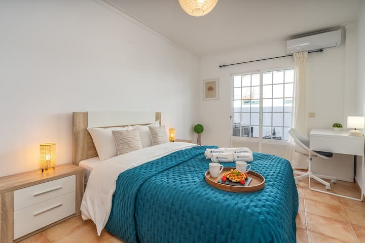 Bright & Cozy House With A Private Terrace - Altura