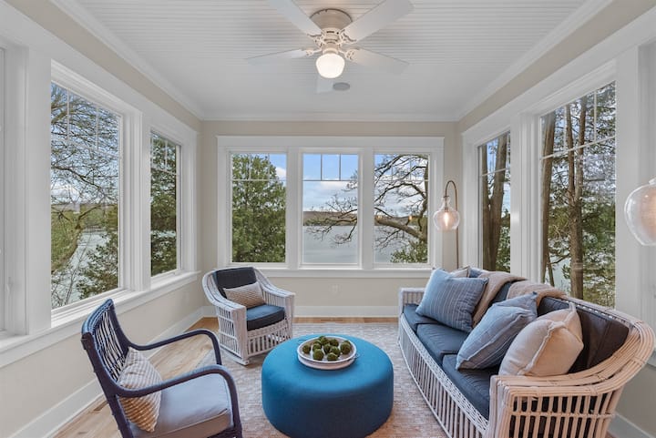 Lake House-kayaks/paddle Boards/private Pier - Elkhart Lake, WI