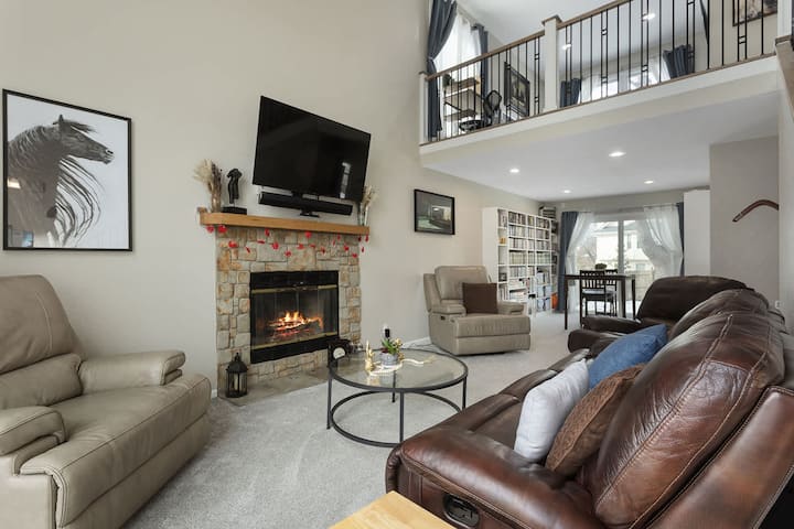 Large Groups|sleeps 12+kingbeds_mins To Geha - Olathe, KS