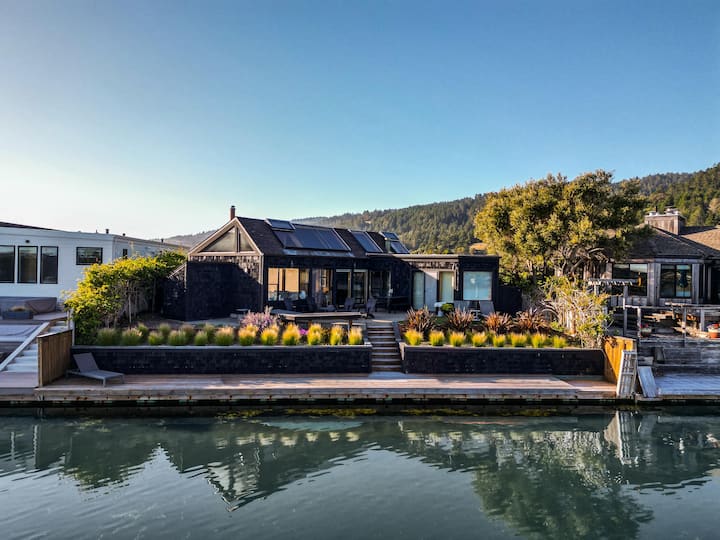 Gorgeous Bolinas Lagoon Views - Bolinas, CA