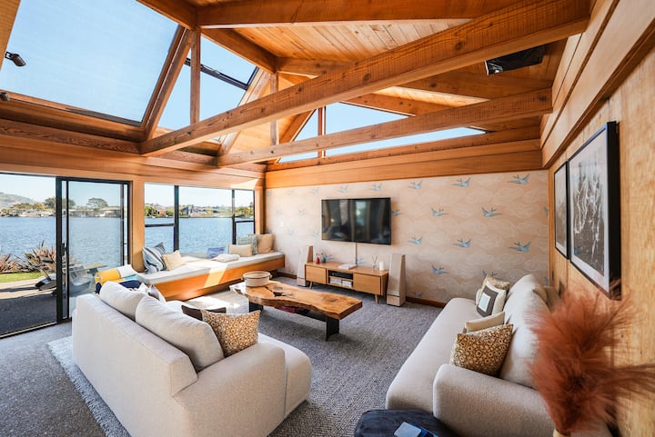 Gorgeous Bolinas Lagoon Views Located In Seadrift - Stinson Beach, CA