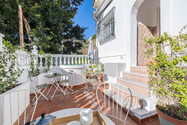 Estancia En Villa Lola, Málaga - Málaga