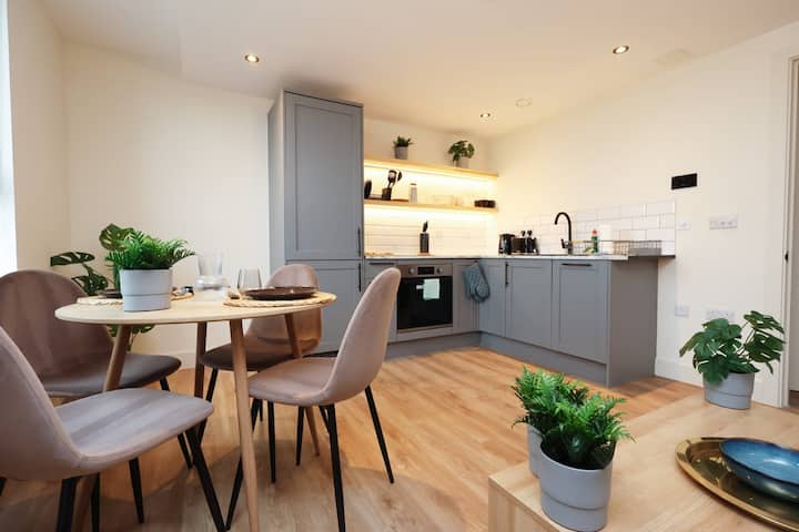 The Swansea City Hall 1br Apartment - Swansea, UK