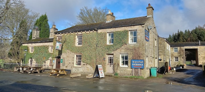 Double Room Bb At Green Dragon Hardraw - Askrigg