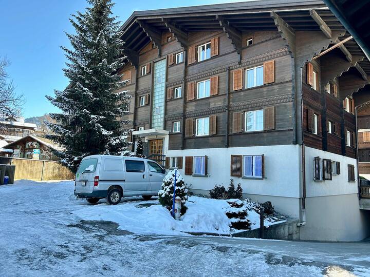 Alpine Chalet Nestled In The Heart Of Gstaad - Gstaad
