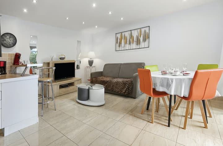 Charmant T2 à 100 M De La Plage - Fréjus