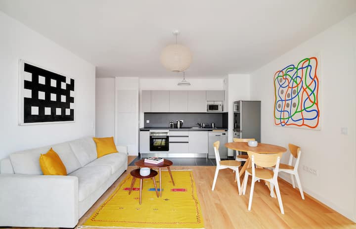 Un 2-ch Design Avec Terrasse - Clichy - Levallois-Perret