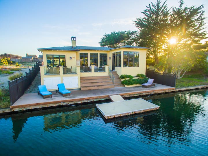 Luxury Waterfront Oasis - Bolinas, CA