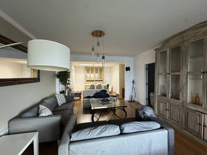 Central St Vincent Spacious 3 Br - Vallejo, CA