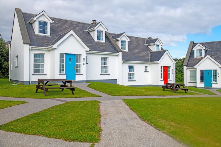 Dingle Harbour Cottages (3 Bed - Sleeps 6) Type B - Dingle