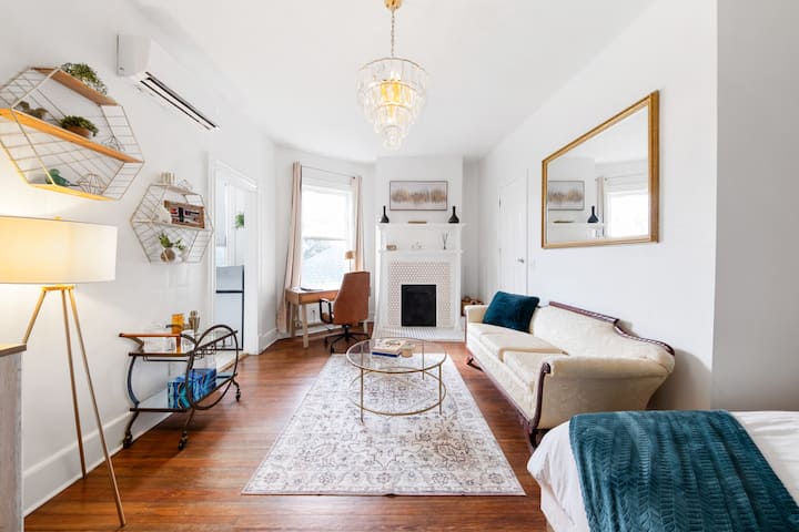Historic Suite Near Mercer & Downtown - Macon, GA