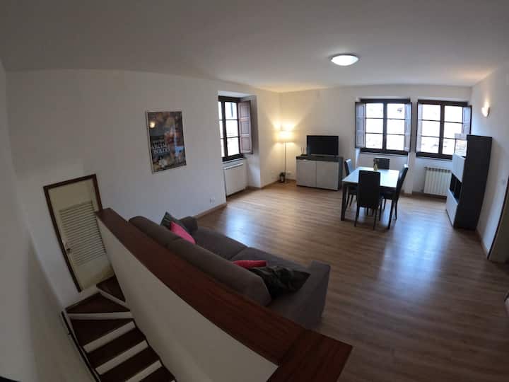 Milton House - Arezzo