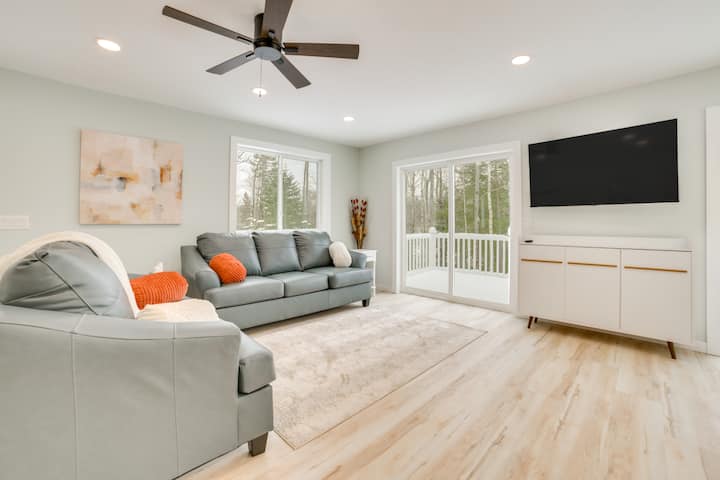 3 Mi To Lake Huron: Secluded Home In Rogers City - Rogers City