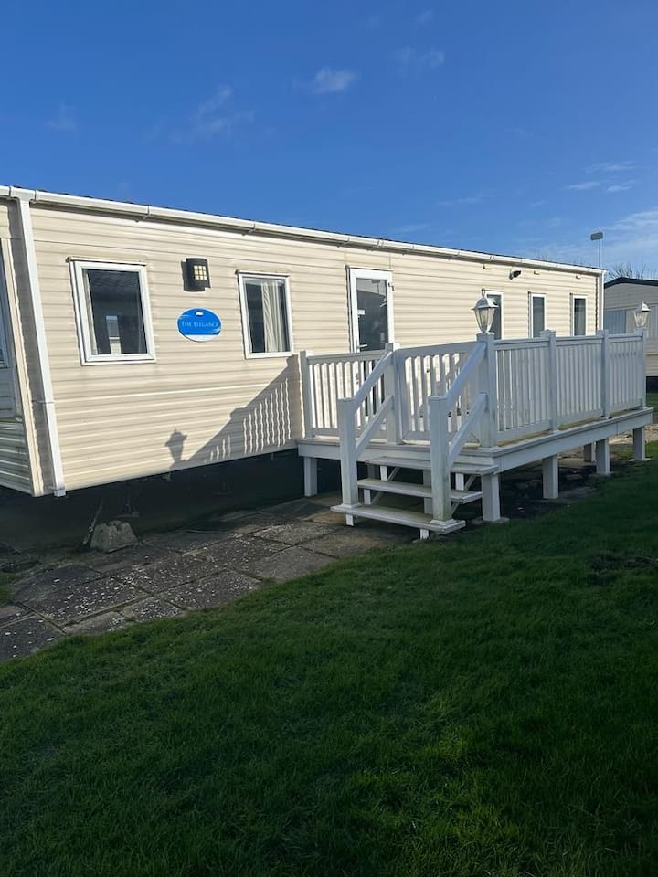 M628 - 8 Berth With Veranda - Camber Sands