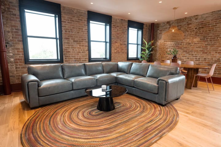 Charming 4br/4ba Oasis In Heart Of New Orleans - New Orleans, LA