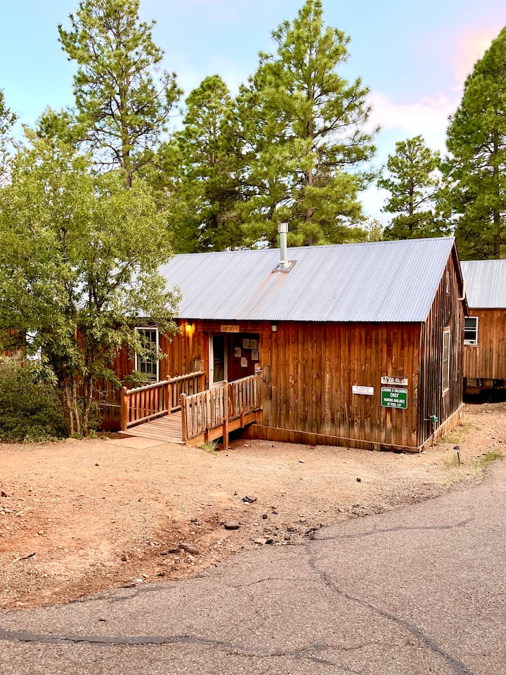 2 Bdrm Cozy Cabin At Manzano Mountain Retreat - 托蘭斯郡