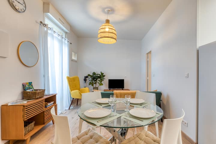 Le Voltaire Pour 4 - Sète